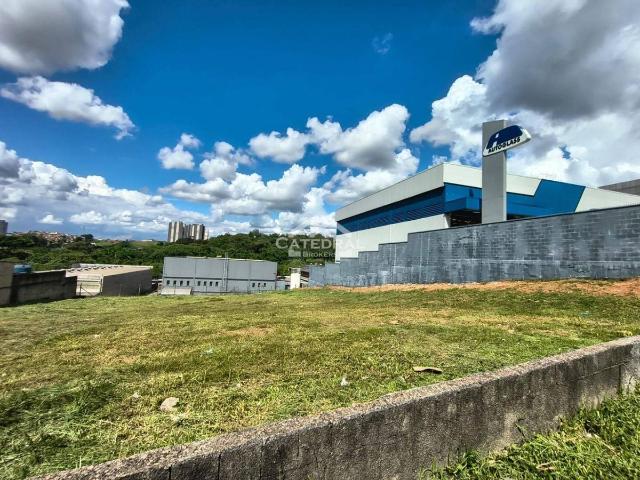 Terreno em Vila Rami, Jundiaí/SP de 2239m² à venda por R$ 4.459.900,00
