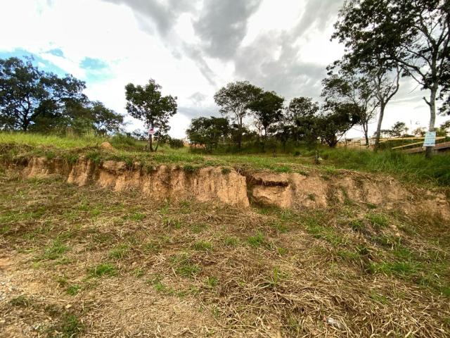 Terreno em Villa Paradiso, Lagoa Santa/MG de 0m² à venda por R$ 309.900,00