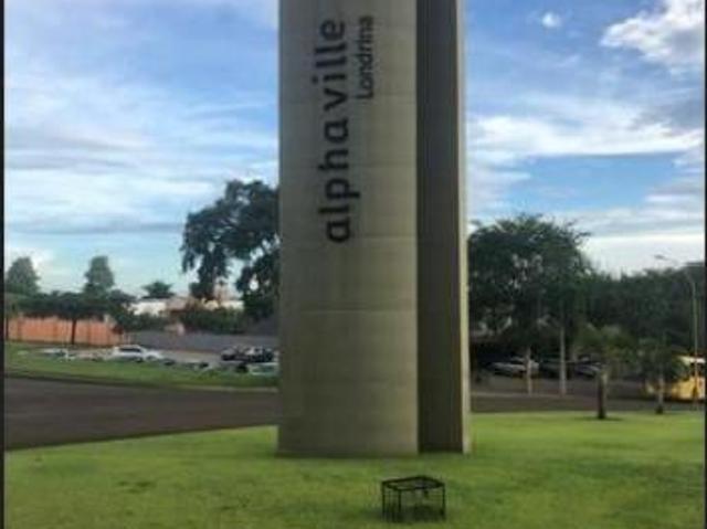 Terreno em Vivendas do Arvoredo, Londrina/PR de 906m² à venda por R$ 4.200.000,00