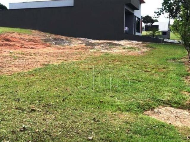 Terreno en Condomínio para venda em Água Branca de 300.00m²