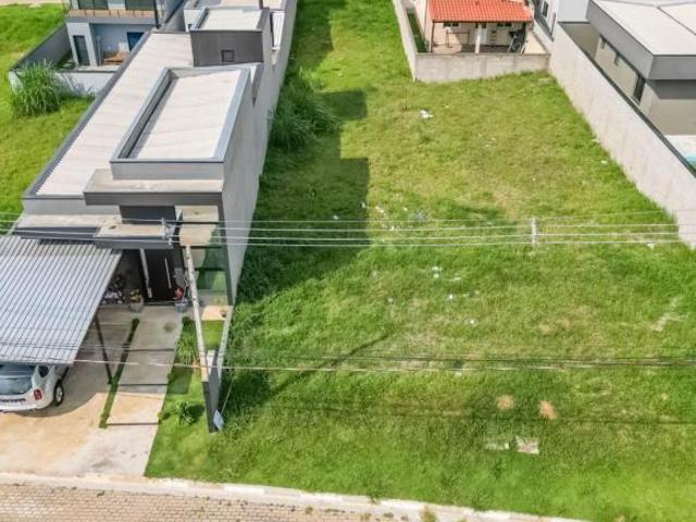 Terreno en Condomínio para venda em Cacauia Do Alto de 228.00m²