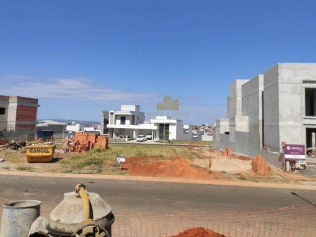 Terreno en Condomínio para venda em Condomínio Maria José de 394.00m²