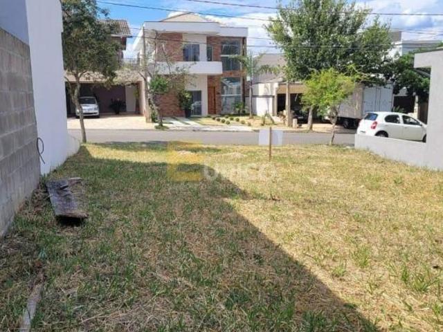 Terreno en Condomínio para venda em Condomínio Flor da Serra de 341.00m²