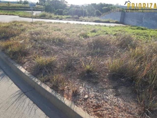 Terreno en Condomínio para venda em Condomínio Residencial Villaggio Ipanema I de 242.00m²
