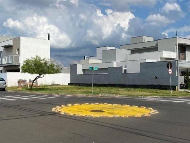 Terreno en Condomínio para venda em Jardim Park Real de 202.00m²