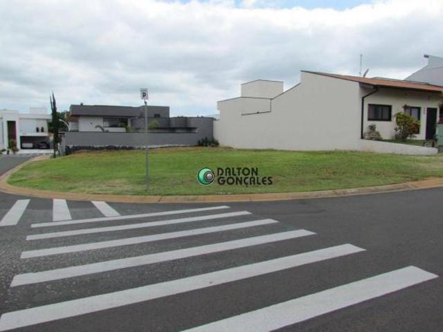 Terreno en Condomínio para venda em Jardim Residencial Dona Lucilla de 360.00m²