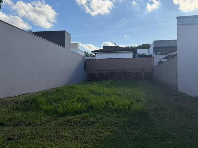Terreno en Condomínio para venda em Residencial Village Damha Ii em Araraquara São Paulo de 257.00m²