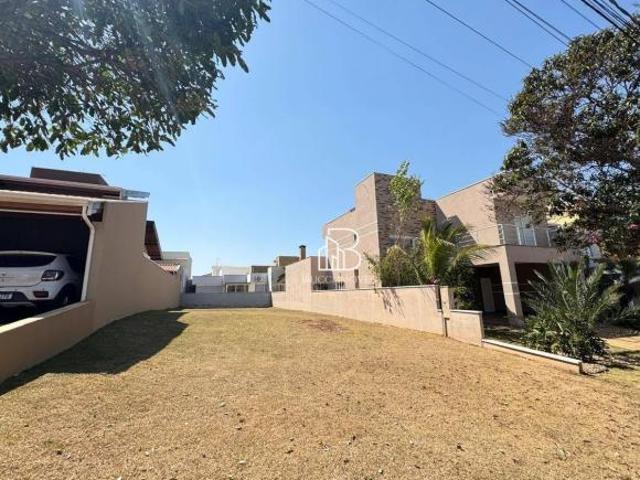 Terreno en Condomínio para venda em Residencial Yucatan de 300.00m²