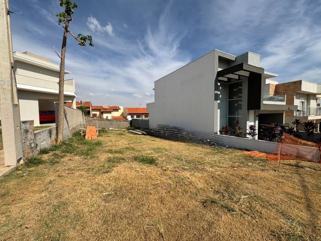 Terreno en Condomínio para venda em Roncáglia em Valinhos São Paulo de 300.00m²
