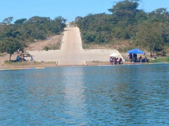 TERRENO ESCRITURADO CORUMBA IV RECANTO DO PESCADOR 2.100M²