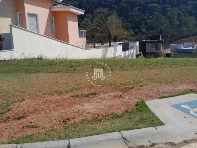 TERRENO ESQUINA À VENDA EM CONDOMÍNIO EM ITUPEVA/SP