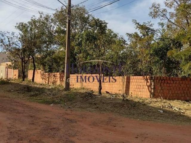 Terreno Esquina à venda no bairro Vivendas do Parque Campo Grande/MS