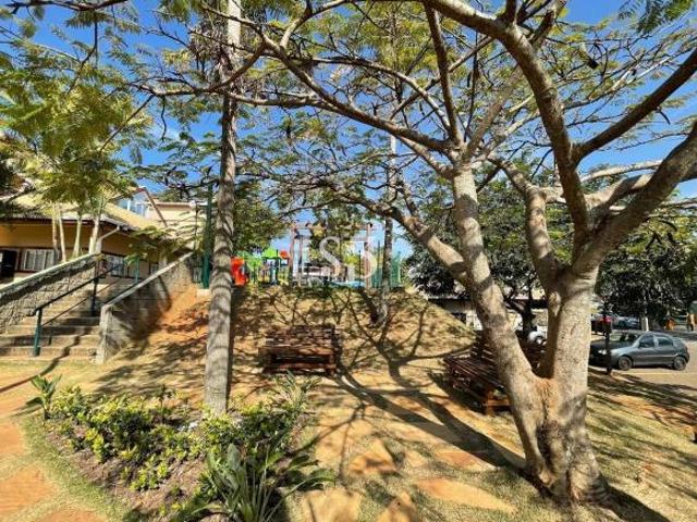 Terreno Esquina no Swiss Park, Campinas SP: 460m² em condomínio de luxo à venda!