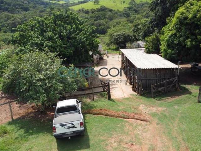 Terreno estrategicamente localizado a cerca de 100 km de Belo Horizonte, às margens da MG 383, com 9