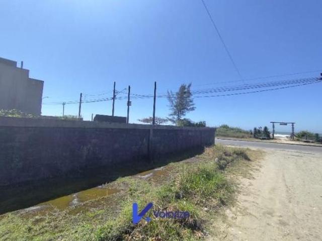 Terreno frente ao mar em Matinhos