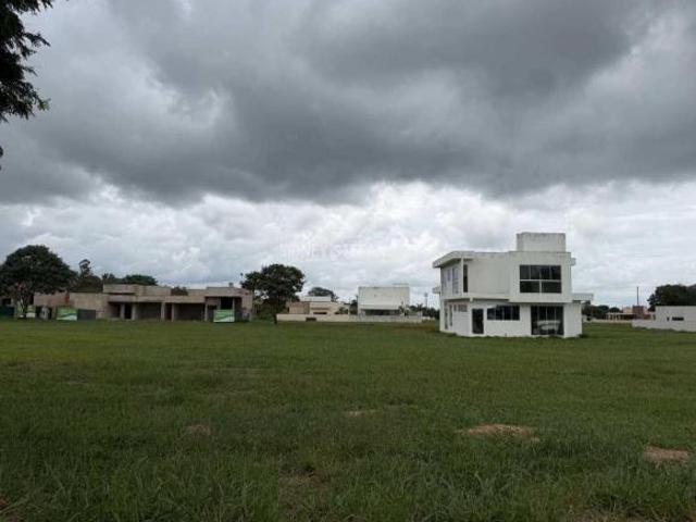 Terreno Frente Asfalto de 450 m² próximo ao clube Santa Bárbara I do Santa Bárbara Resort Residence