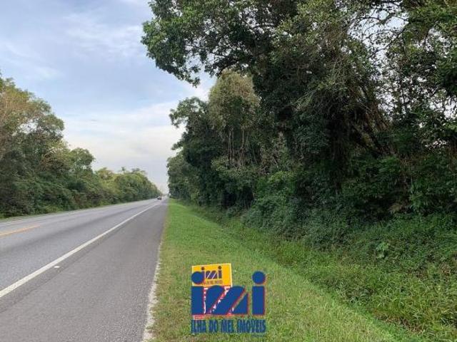 Terreno frente para a PR 407