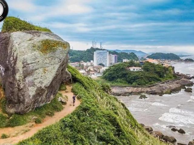 Terreno à venda em Itanhaém SP, bairro Guapurá, 168m². Agarre essa oportunidade!