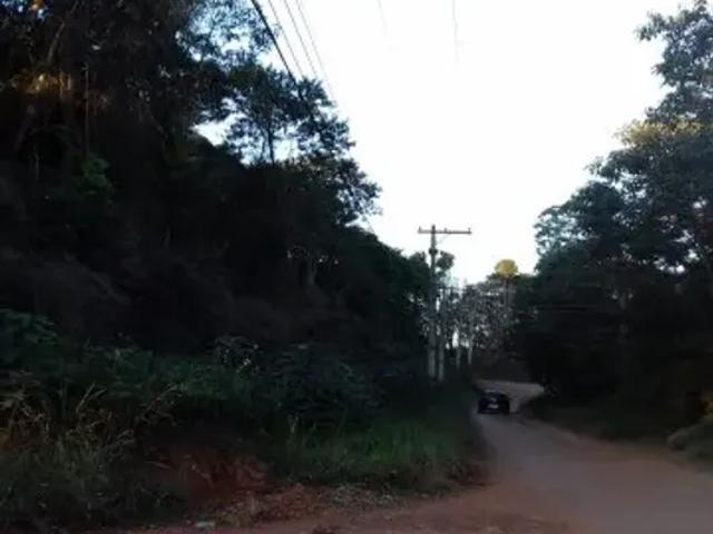 Terreno ibiúna