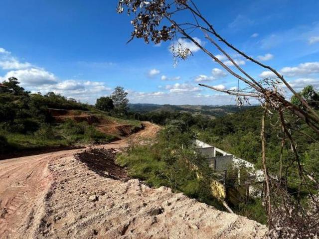 Terreno ideal para chácara ou chalé com entrada facilitada e parcelas de R$ 1.575