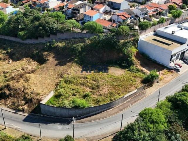 Terreno Industrial á venda na cidade de Valinhos/SP