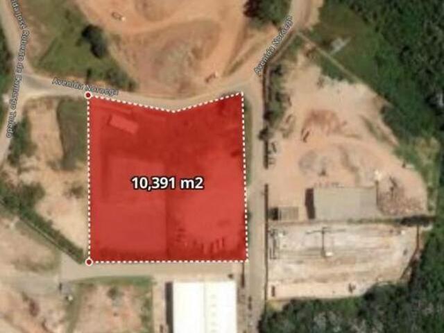 TERRENO INDUSTRIAL DE 10.400 M² EM SANTANA DE PARNAÍBA/SP