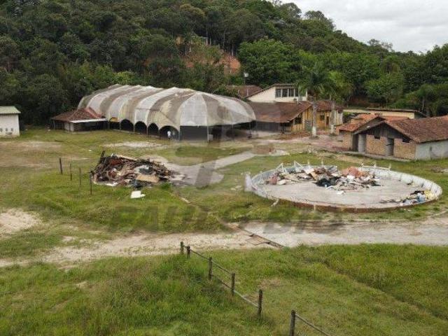 Terreno à venda em Tanque Caio