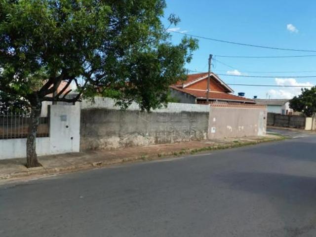 CASA JARDIM BANDEIRANTES BOTUCATU / SP