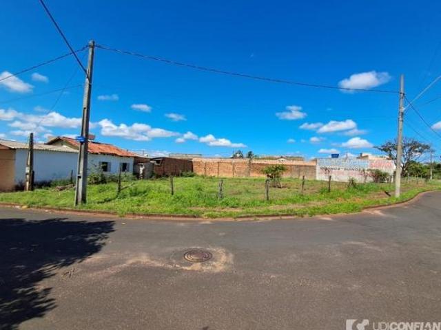 Terreno, Jardim Celia, Uberlândia, MG