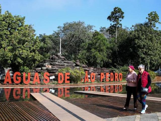 Terreno, Jardim Iporanga, Águas de São Pedro, SP