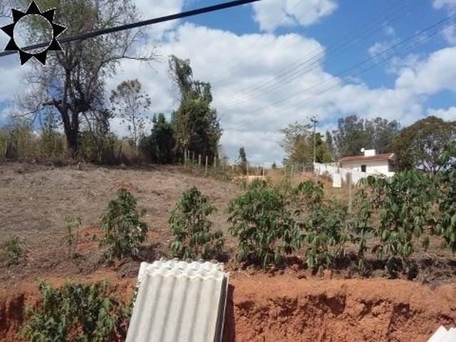 TERRENO LINDÓIA