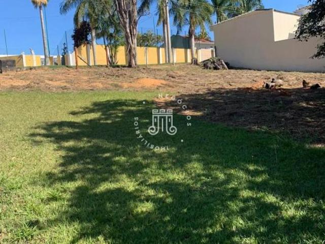 TERRENO LOCALIZADO NO LOTEAMENTO QUINTA DAS PALMEIRAS, NA CIDADE DE JUNDIAÍ / SP