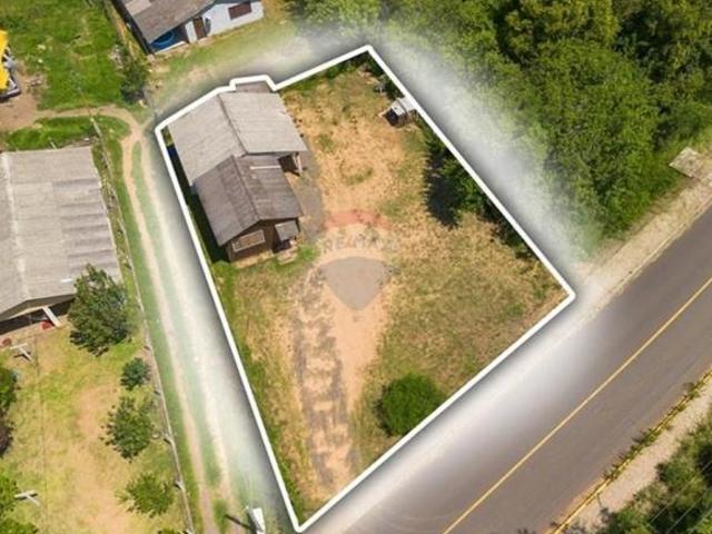 Terreno localizado na Selma Wallauer