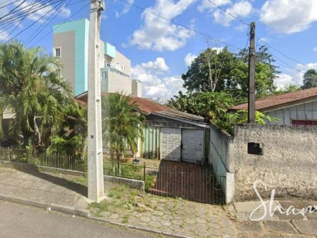 Terreno / Lote