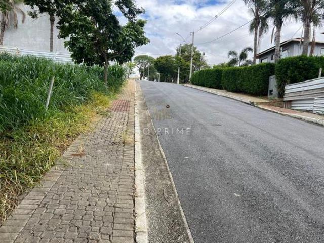 Terreno / Lote / Condomínio à venda, 1000m² Condominio Gran Royalle Confins
