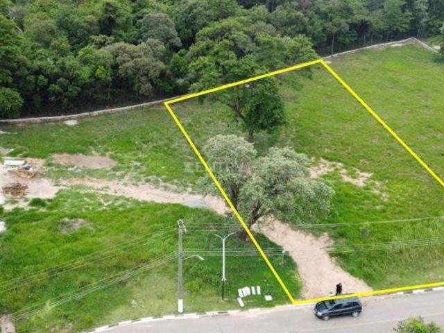 Terreno / Lote à Venda em Conodmínio Solar Bandeirantes
