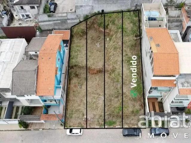 Terreno / Lote para Venda em Taboão da Serra/SP Morada dos Pássaros