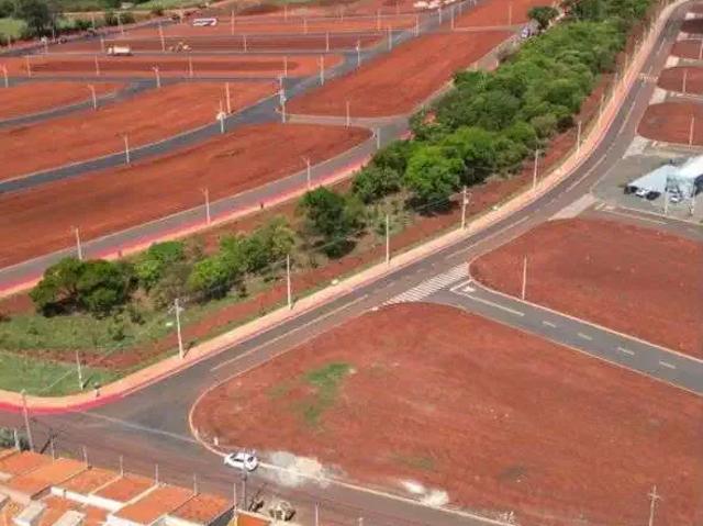 Terreno / Lote para Venda em Tatuí/SP Portal Ville