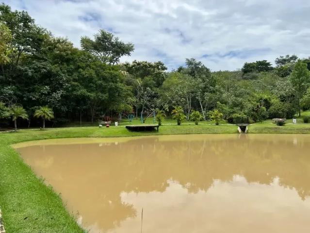 Terreno / Lote para Venda em Taubaté/SP Condominio Cataguá Way