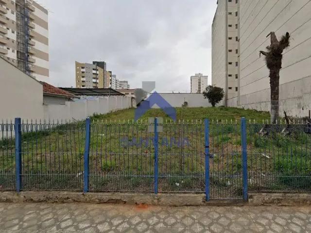 Terreno / Lote para Venda em Taubaté/SP Centro