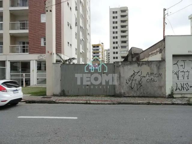 Terreno / Lote para Venda em Taubaté/SP Centro