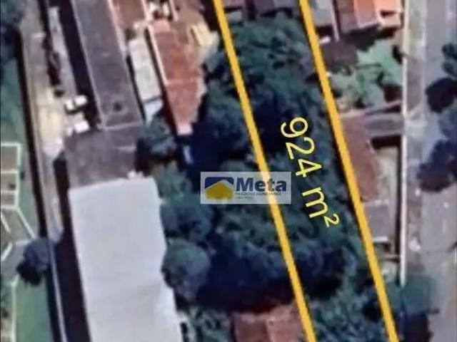 Terreno / Lote para Venda em Taubaté/SP Alto São Pedro