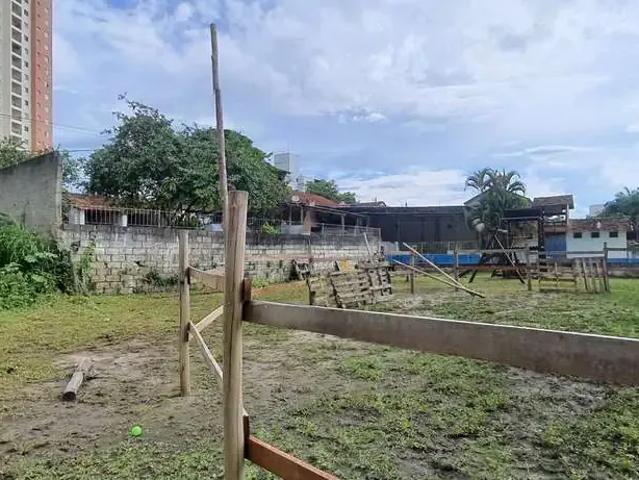 Terreno / Lote para Venda em Taubaté/SP Areao
