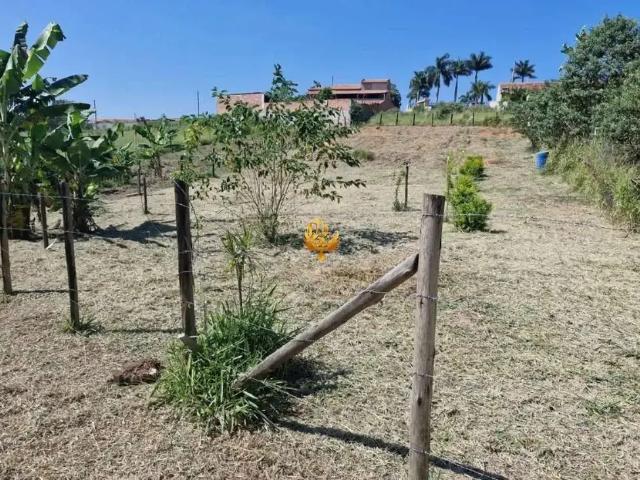 Terreno / Lote para Venda em Taubaté/SP Barreiro