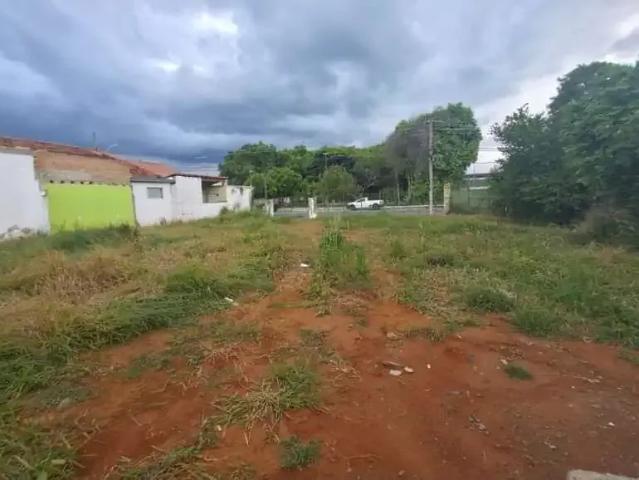 Terreno / Lote para Venda em Taubaté/SP Estiva