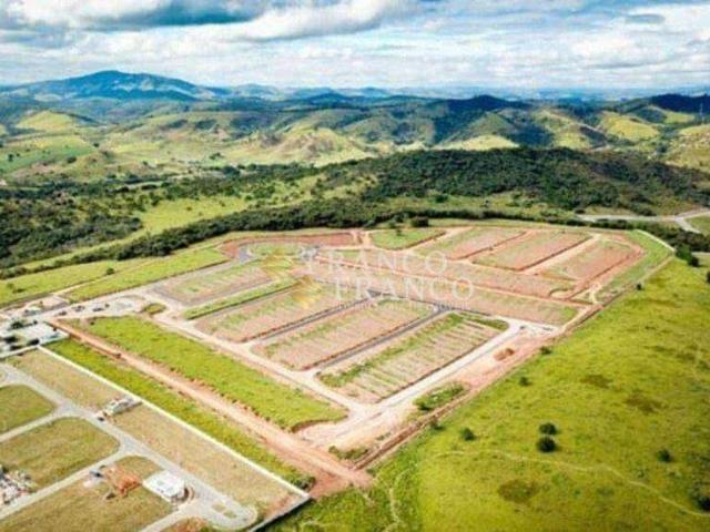Terreno / Lote para Venda em Taubaté/SP Itapecerica
