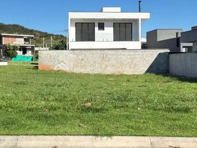 Terreno / Lote para Venda em Taubaté/SP Itapecerica