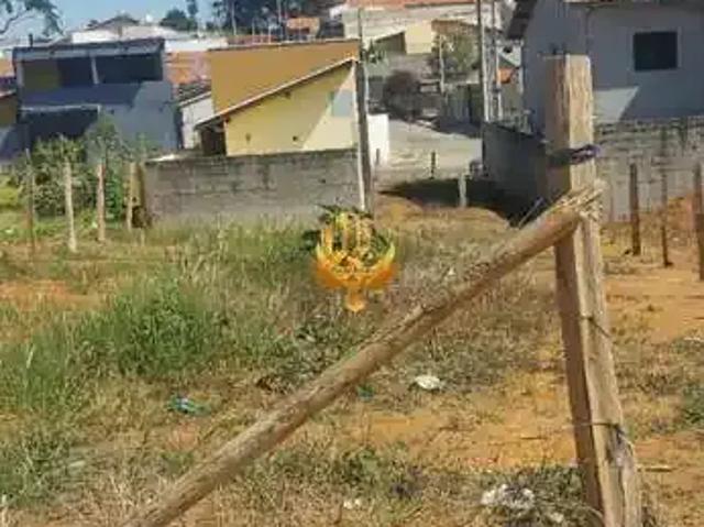 Terreno / Lote para Venda em Taubaté/SP Jardim Continental III