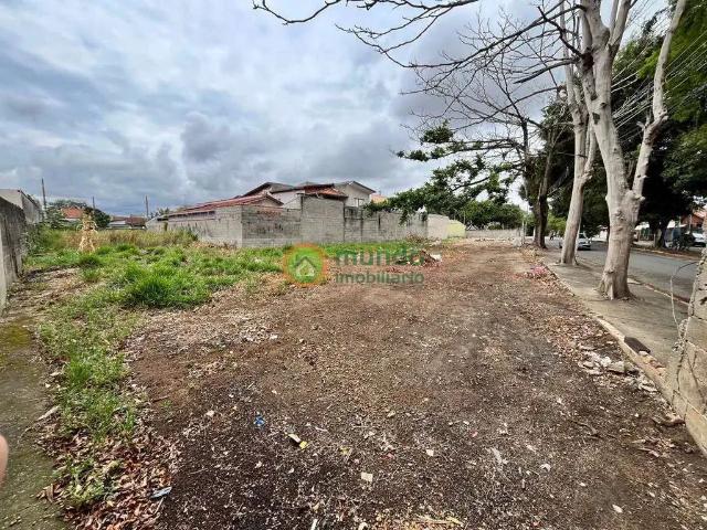 Terreno / Lote para Venda em Taubaté/SP Jardim Gurilândia