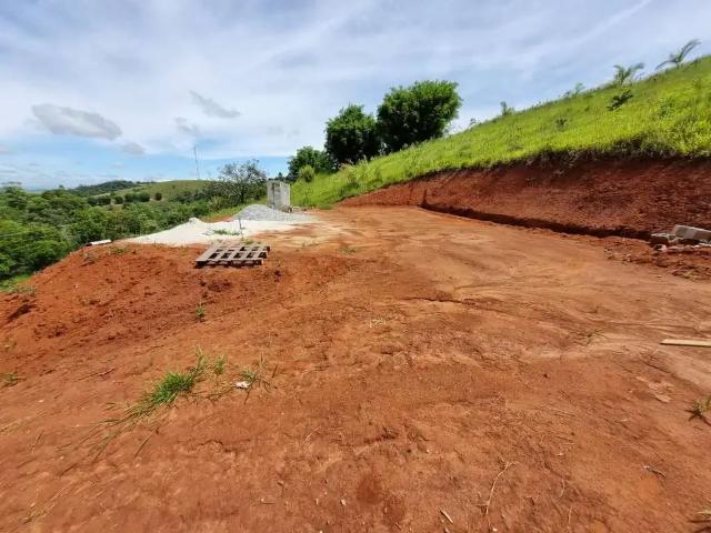 Terreno / Lote para Venda em Taubaté/SP Paiol